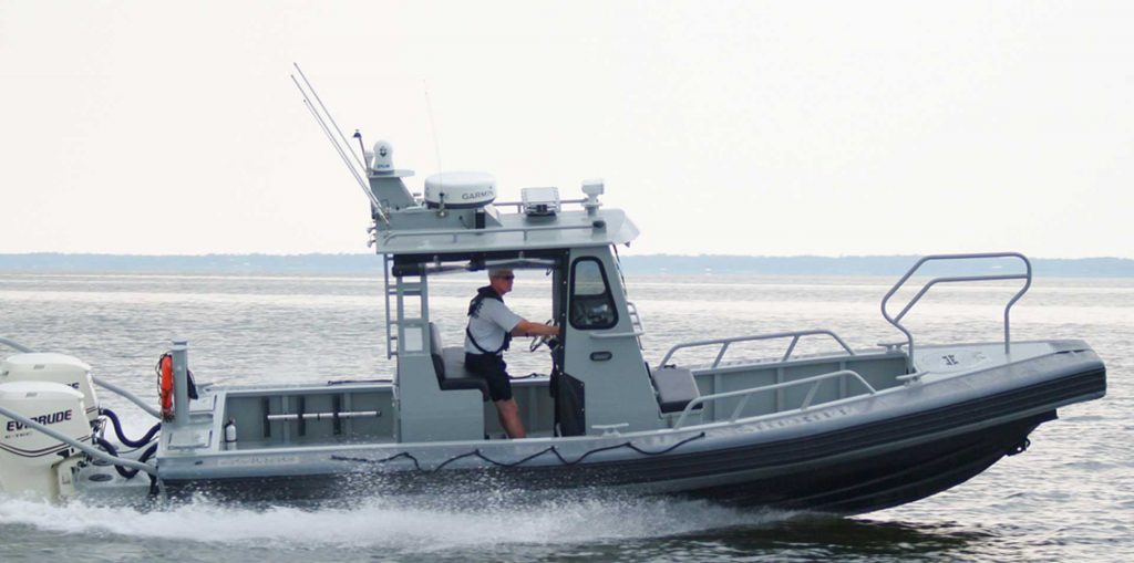 AM800_Gallery4 - Silver Ships