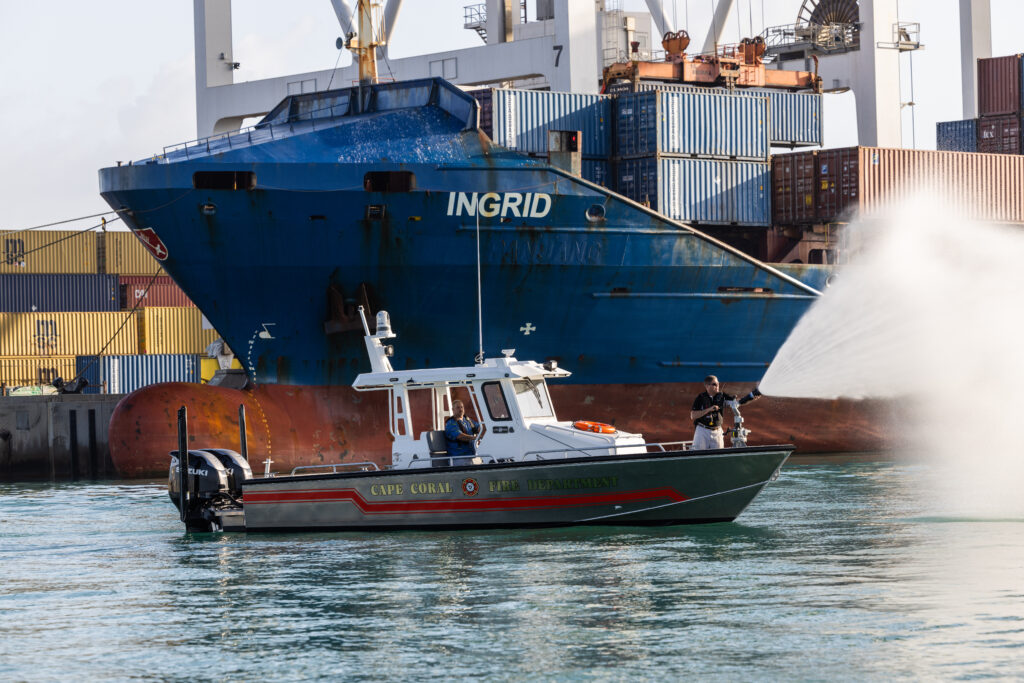 Freedom 30 Fire Boat Delivered to Cape Coral Fire Department - Silver Ships